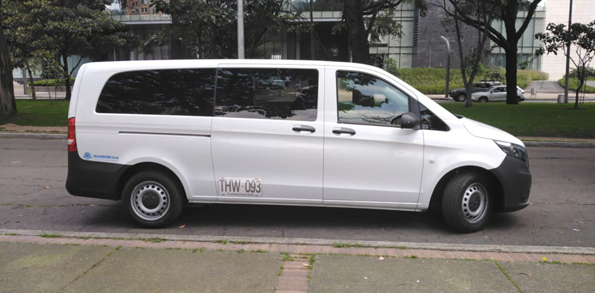 Mini Van Convencional – Mercedes Vito – Transrubio S.A.S.
